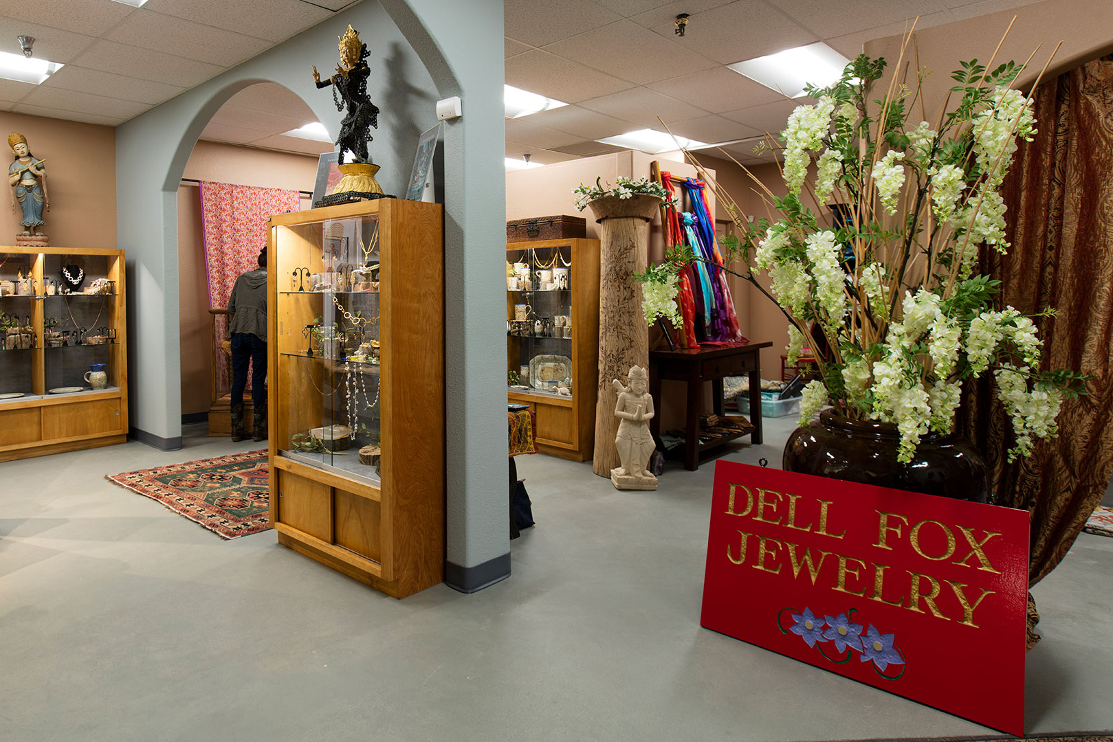 De Vargas Center - David Naylor Interiors